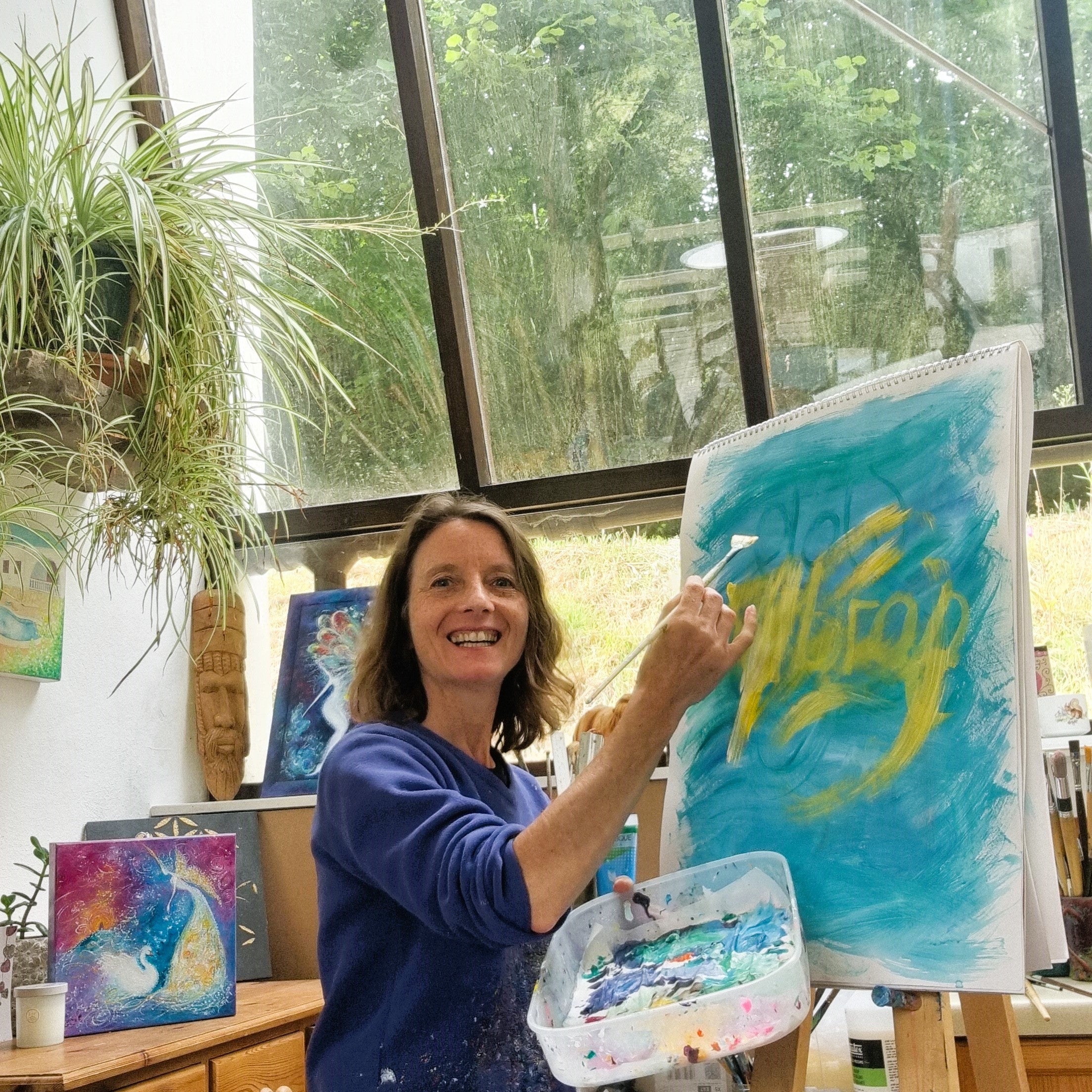 Meet Fleur Barnafather, the artist helping you tap into your creative ...